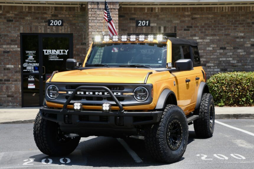 Trinity Motorsports 2022 Ford Bronco Rough Country lift Dirty Life ...